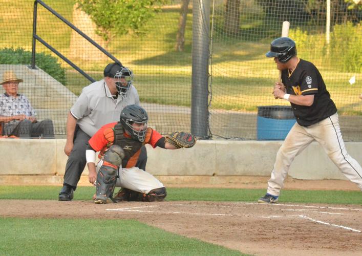 PHOTOS: Dukes drop 15-10 slugfest against Lyon's Pub Warriors | Sports ...