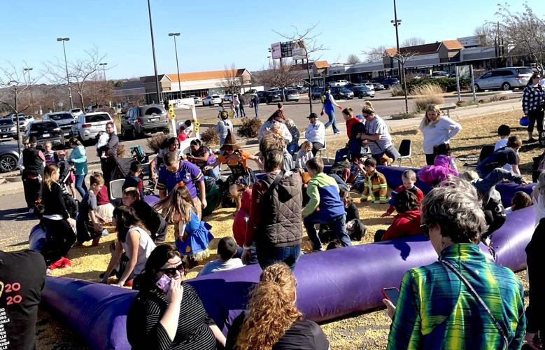 SCENE (SPOOKY EDITION): Trunk or treat your way to a good time ...