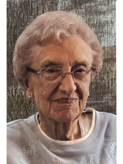 Esther Millicent Dietrich | Obituaries | southernminn.com