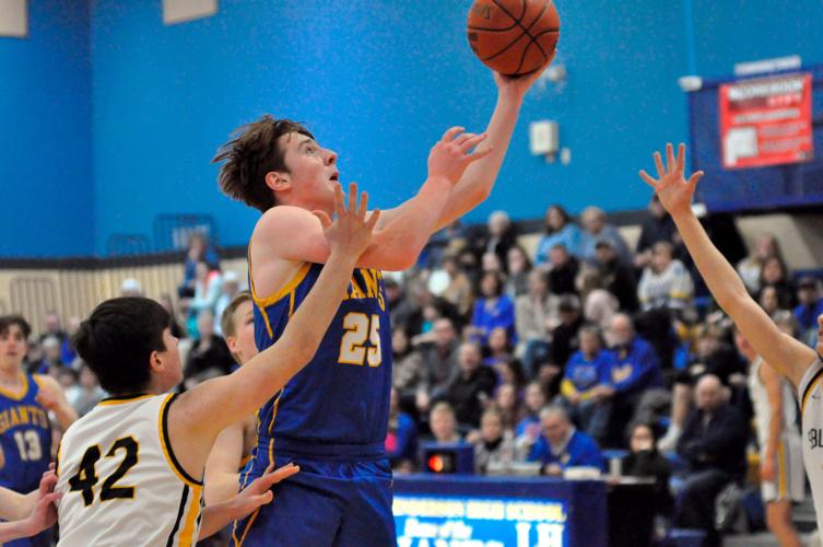 Giants fall to GSL in opening round of section tournament | Sports ...