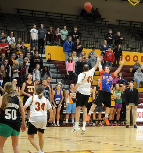 Northfield faculty wins annual basketball game, raises money with ...