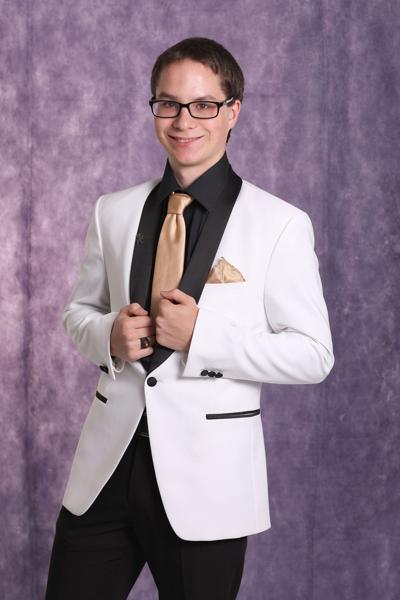 Adam Larson | Virtual Graduations | southernminn.com