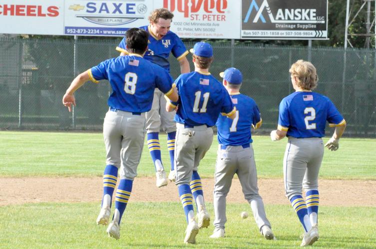 Giants walk-off Waseca in 8th inning of section 2nd round | Sports ...
