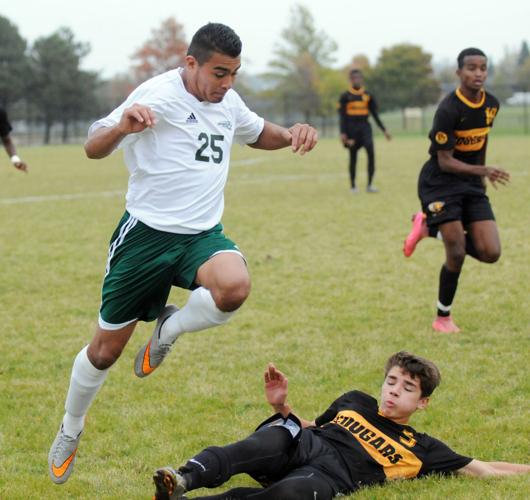 Falcons can't capitalize early, fall 3-0 to East to end season | Sports ...