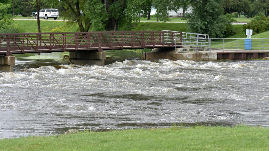 With the rain continuing to come in, region deals with flooding ...