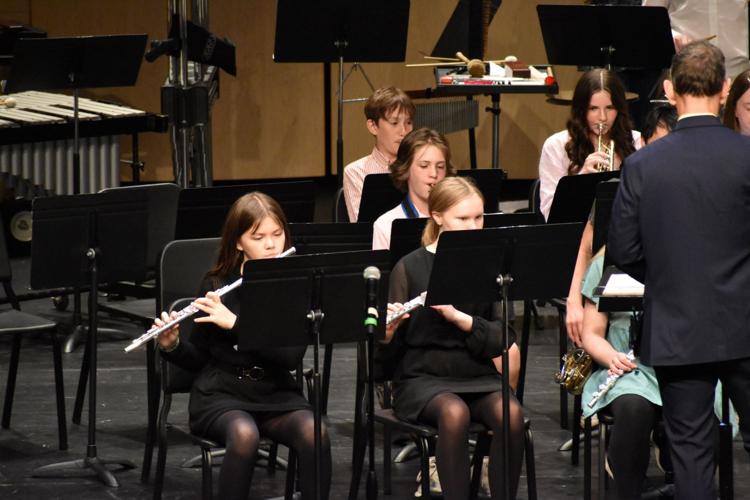 St. Peter Middle School band puts on spring concert | News ...