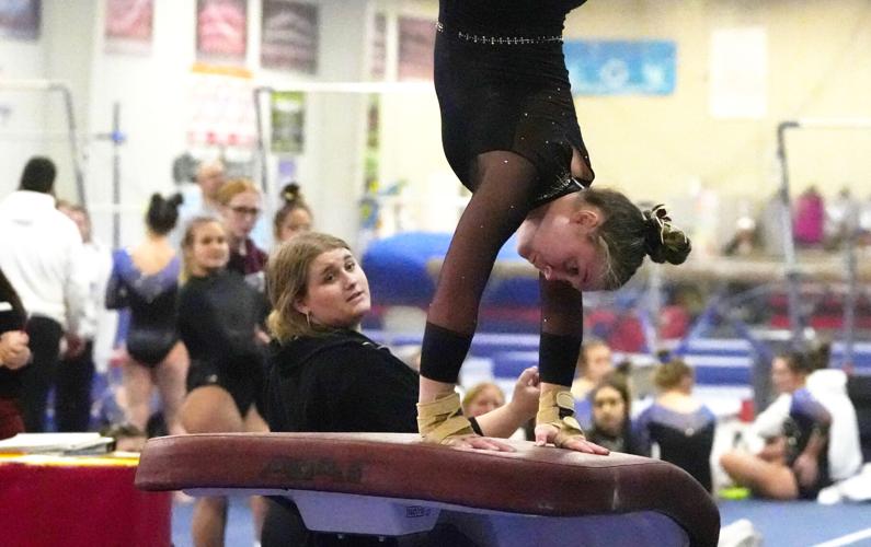 Raider Roundup: Dance, gymnastics, wrestling | Sports | southernminn.com