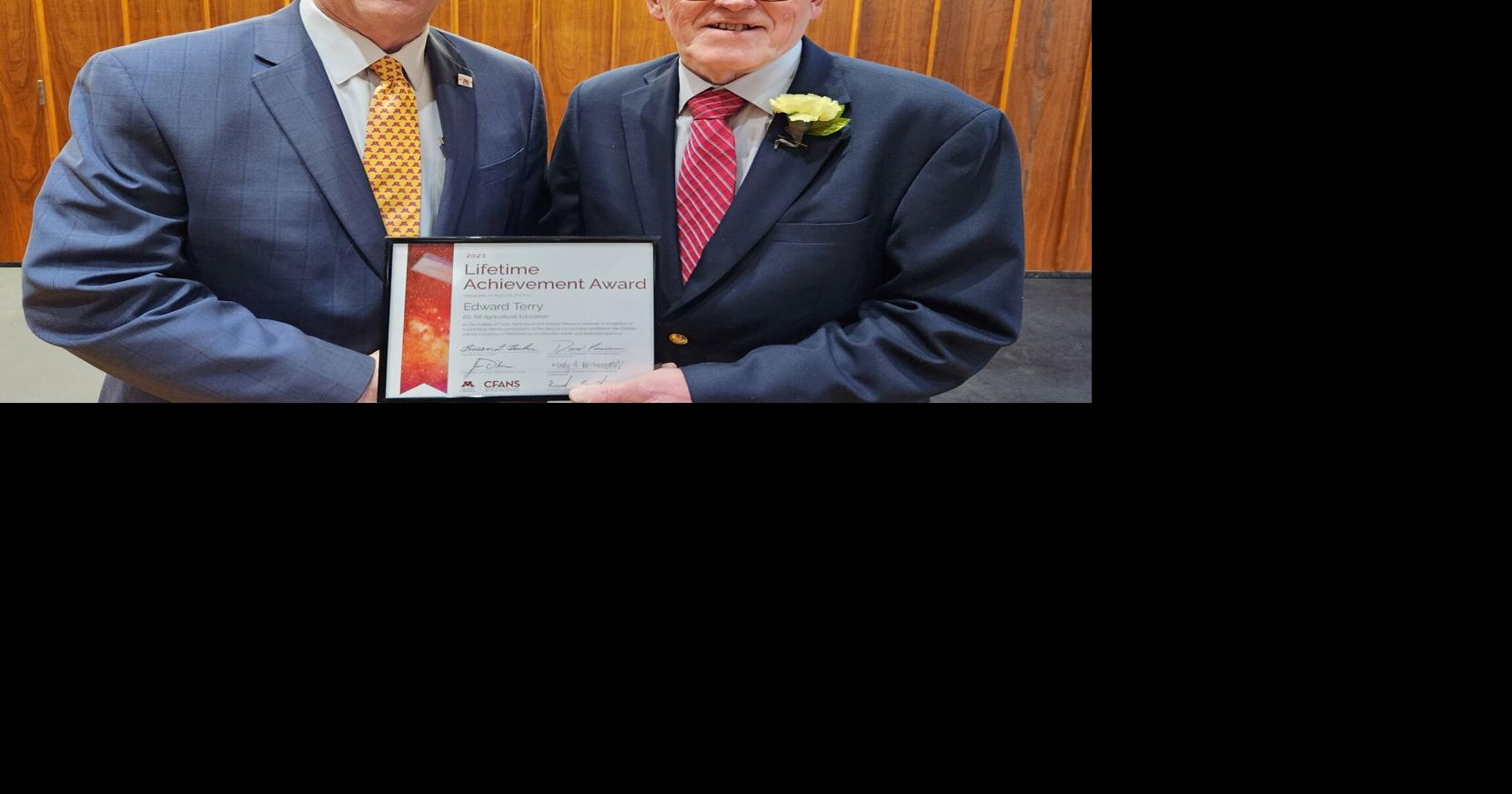 Ed Terry receives lifetime achievement award | Opinion | southernminn.com