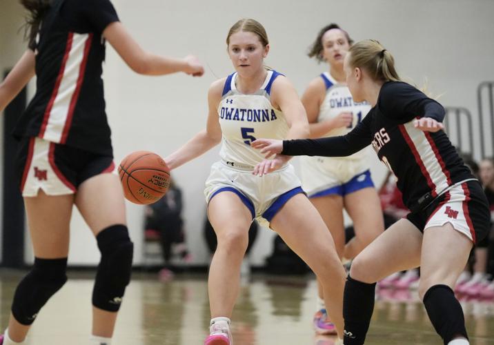 Coleman emerges as rising star; Huskies end season in Lakeville for 3rd ...