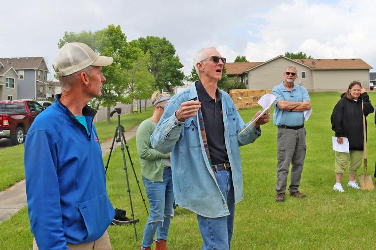 Kenyon-Wanamingo honors Teachers of the Year: Doug Thompson and Deb ...