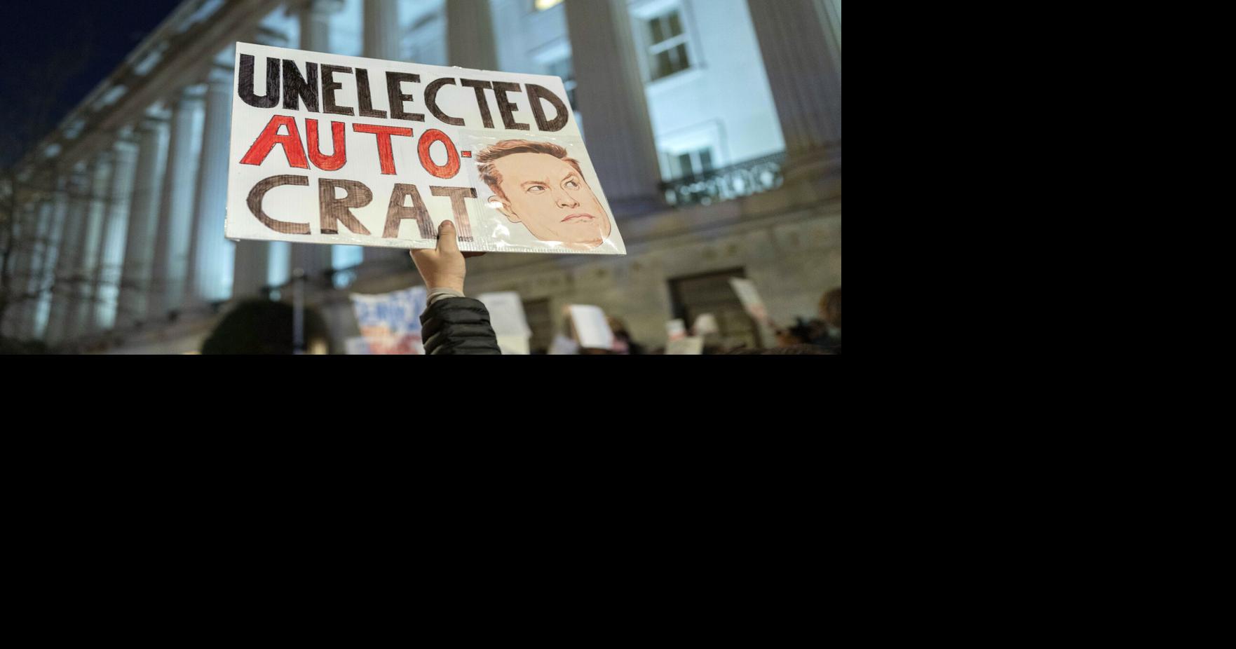 Judge temporarily blocks Trump plan offering incentives for federal ...