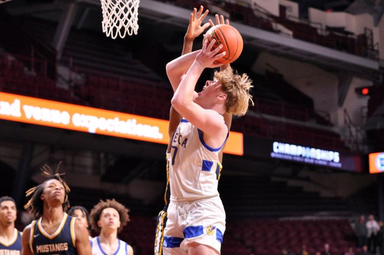 Bluejays battle best of the best in the Twin Cities | Sports ...