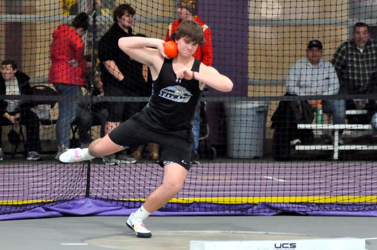 Giants and Titans do battle in MRC Indoor Invite | Sports ...