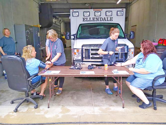 Crowds turn up for Ellendale Days celebration | News | southernminn.com