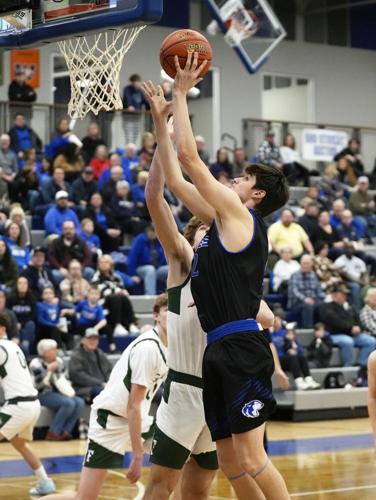 Huskies' hot start prevails over Falcons' comeback in home win | Sports ...