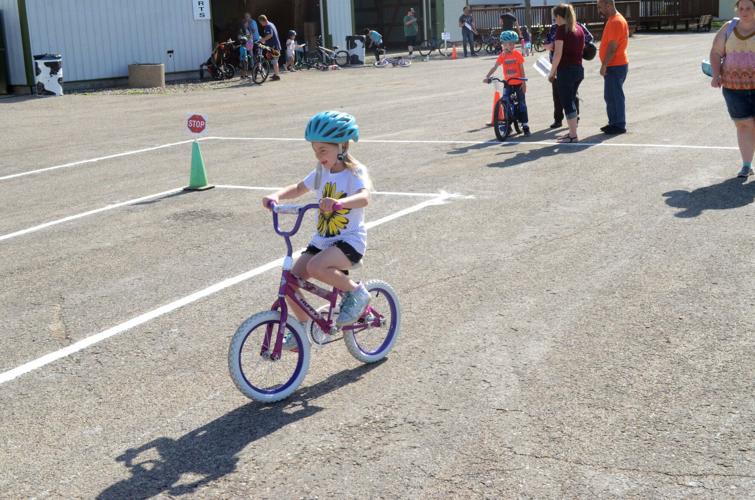 Waseca bike rodeo teaches kids bike safety | News | southernminn.com