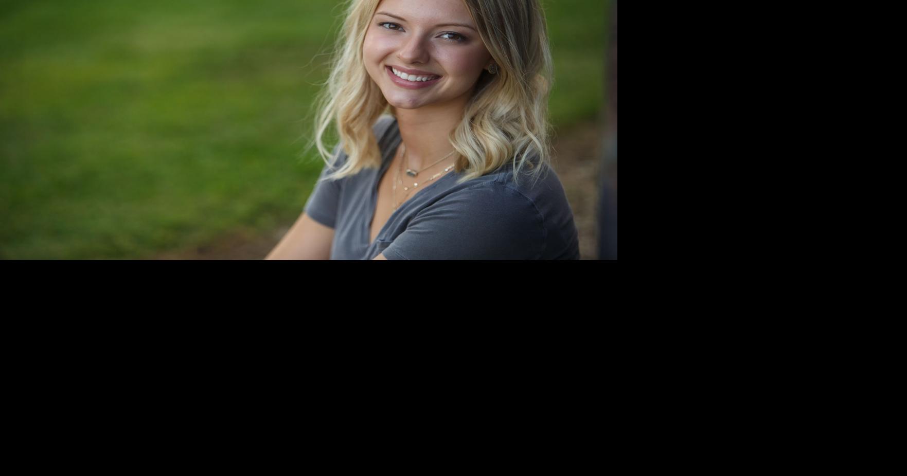 Mara Hallcock | Virtual Graduations | southernminn.com