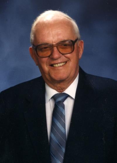 Ronald T. Dusbabek, of Faribault | Obituaries | southernminn.com