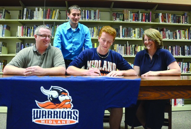 Faribault's Ryder Ross signs to play tennis, bowl for Midland ...