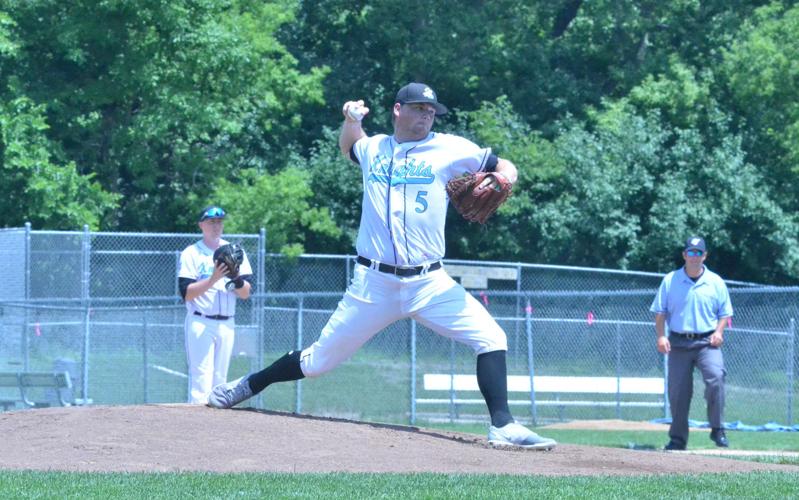 Albers' steady hand out of bullpen guides Dundas past Northfield ...