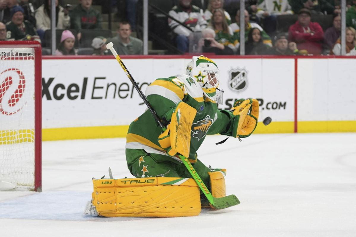 Marc-Andre Fleury signs a $2.5M extension with the Wild to return for ...