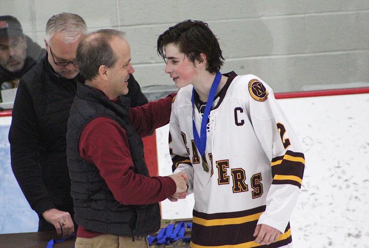 NHS boys hockey win section title | Sports | southernminn.com
