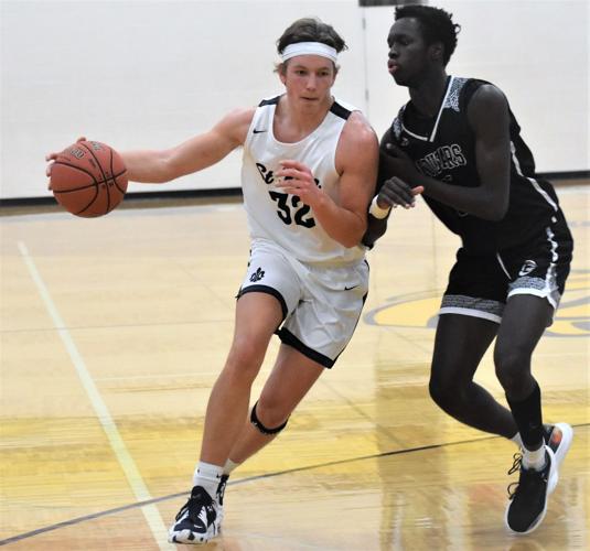 St. Peter boys basketball gets good taste of what's to come in playoffs ...