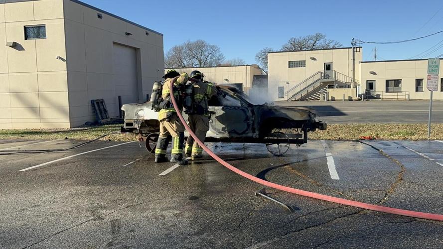 High school fire training students gear up | News | southernminn.com