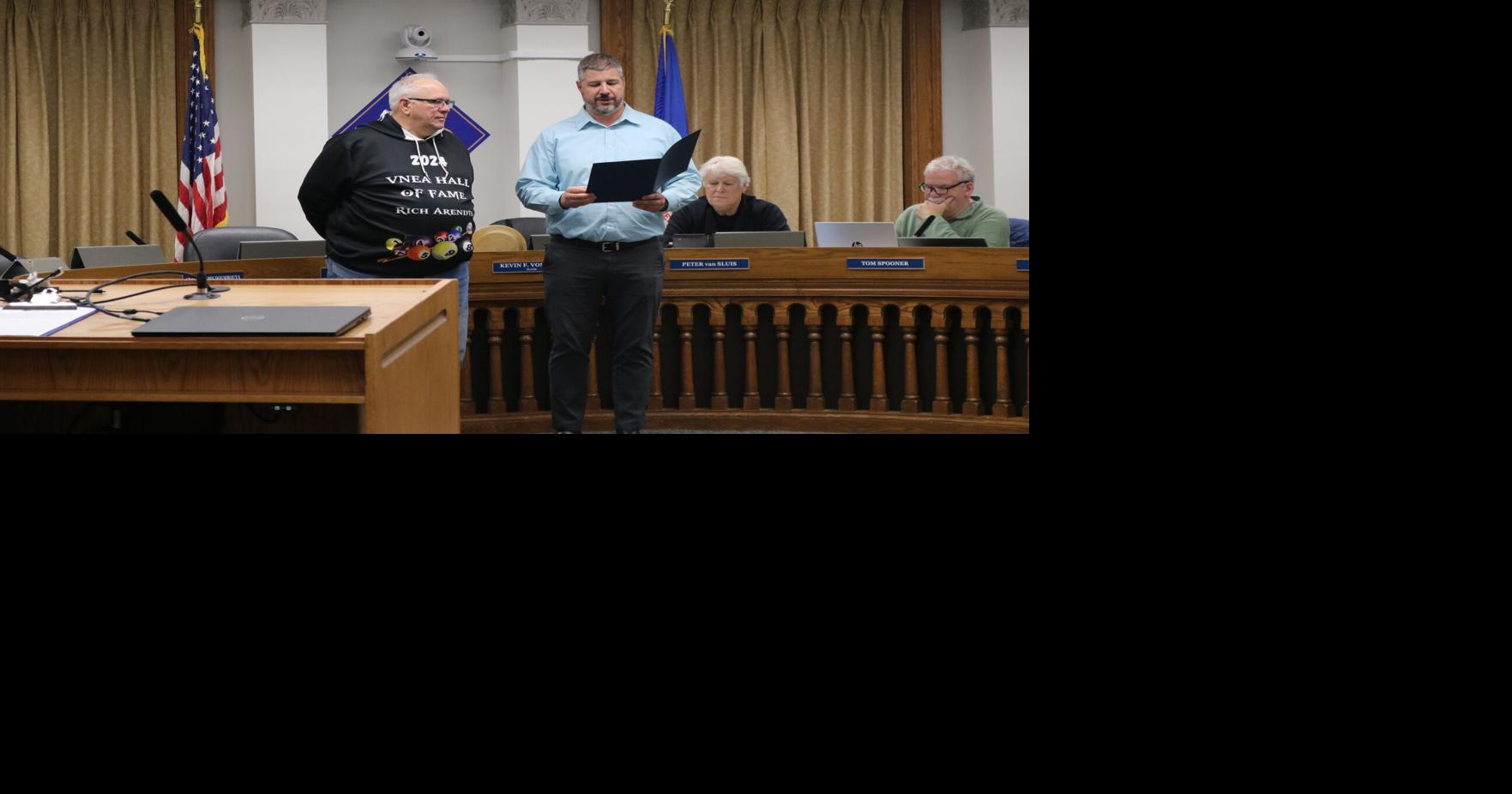 Faribault man inducted into national pool association Hall of Fame ...