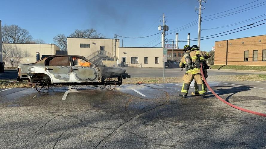 High school fire training students gear up | News | southernminn.com