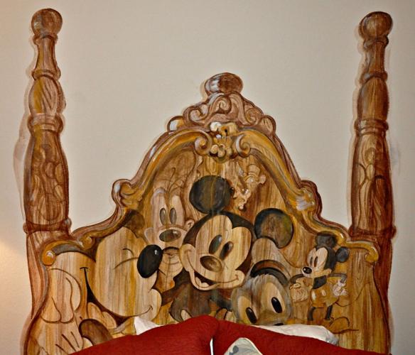 Fearless art: Le Sueur's Lana Beck has been producing beautiful murals ...