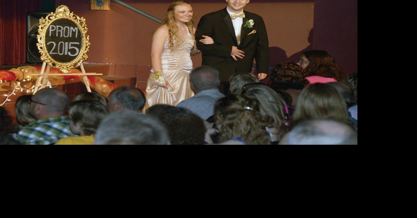 Medford Prom is 'Picture Perfect' | Owatonna Peoples Press ...