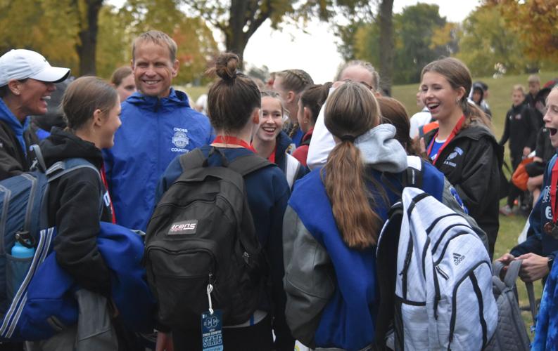 Huskies punch tickets to state as a team, while Leckner finishes in top ...