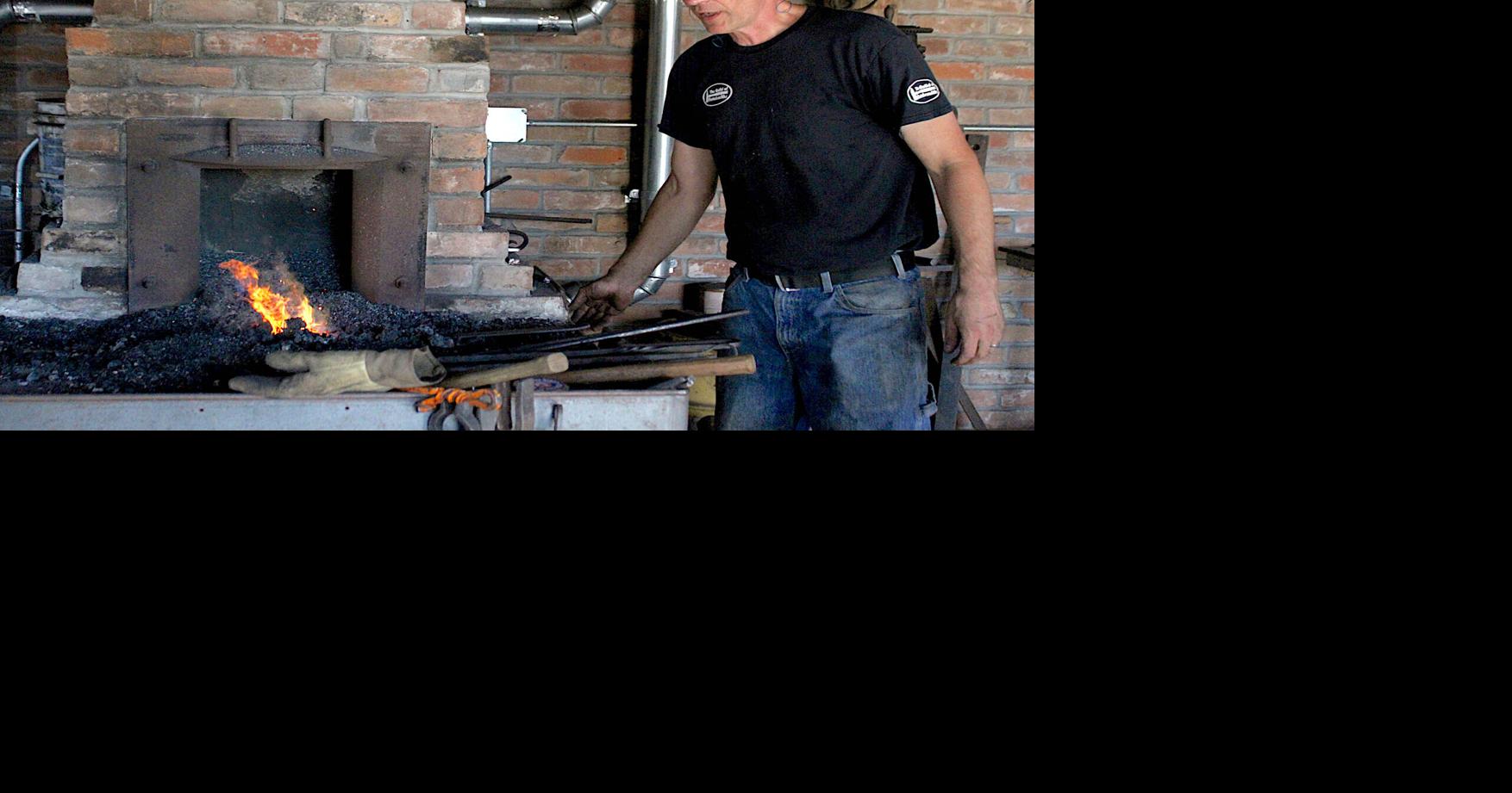 Blacksmith demonstrates craft at Dundas threshing show | News ...
