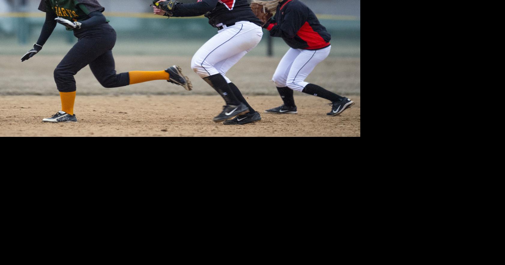 Nicole McCabe hits tying and winning run as Clippers come from behind ...