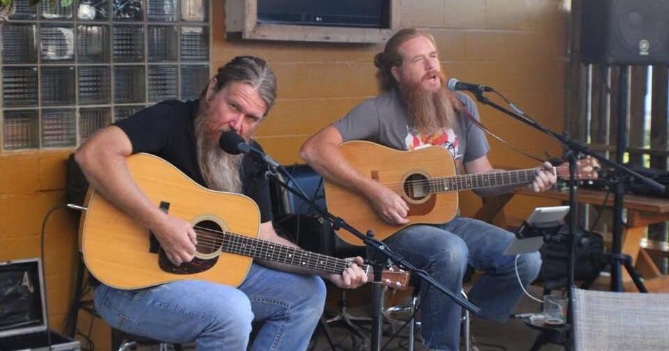 Forrest Hunter & Farmer Josh - Le Sueur County | Scene | southernminn.com