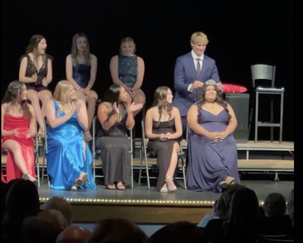 Kenyon-Wanamingo names Homecoming King and Queen | News | southernminn.com