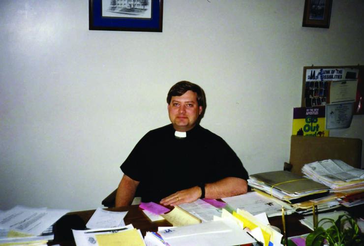 Bauer marks 30 years as director of youth ministry | Owatonna Peoples ...