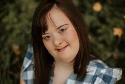 Jessica Parsons | Virtual Graduations | southernminn.com