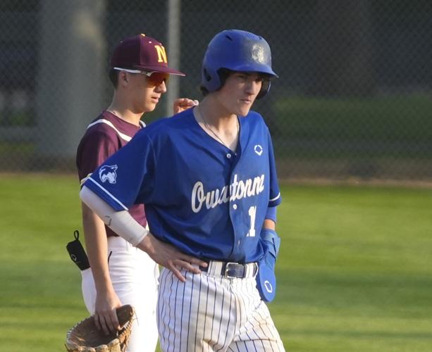‘I’M SWINGING:’ Huskies answer Northfield’s late rally with Beyer’s 2 ...