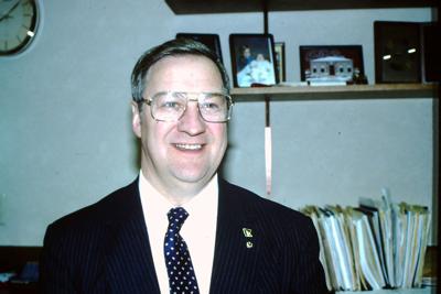 TODD HALE: Another aviation story; Ted Ringhofer ends up in an ...