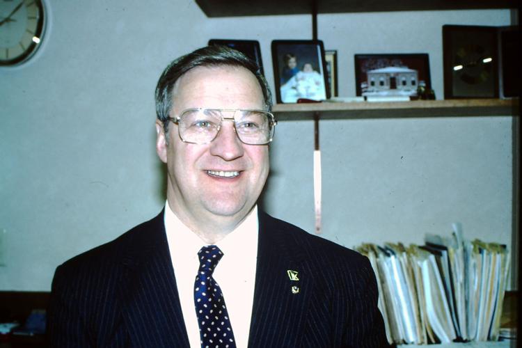 TODD HALE: Another aviation story; Ted Ringhofer ends up in an ...