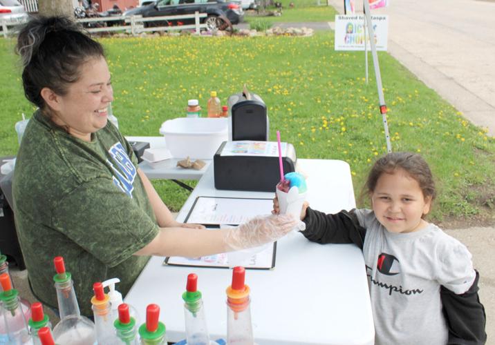 Family-owned shaved ice business taking off | News | southernminn.com
