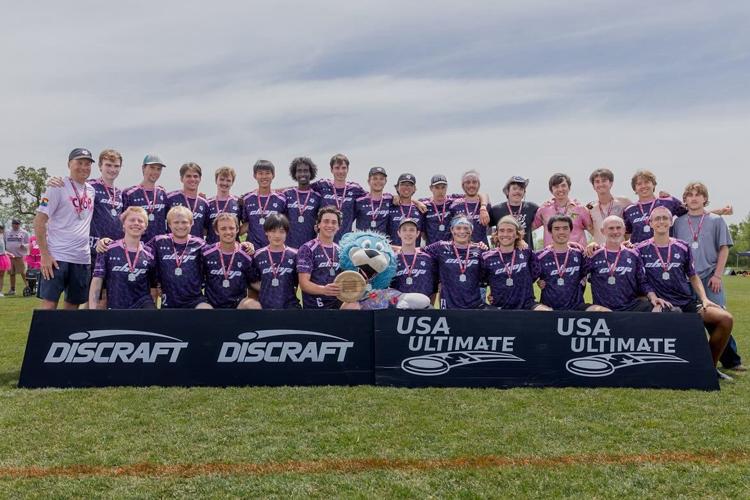 Carleton's Syzygy Ultimate Frisbee team wins national championship ...