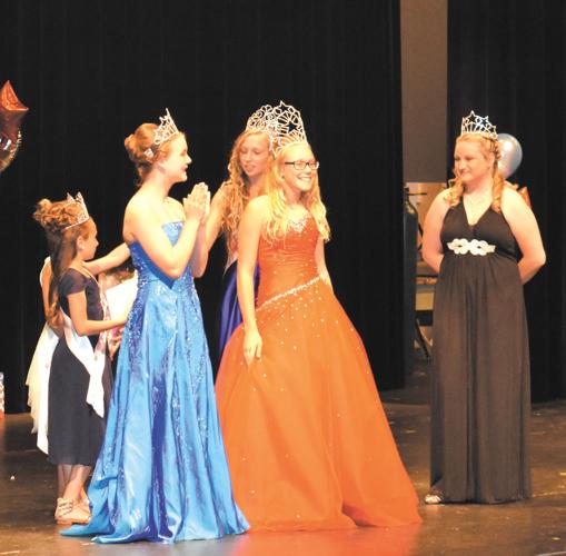 Smith, first-time pageant participant, crowned Miss Medford 2019 | News ...