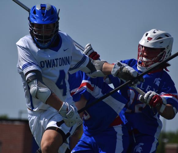 Jack Strom becomes Huskies all-time leading scorer in 18-1 win | Sports ...