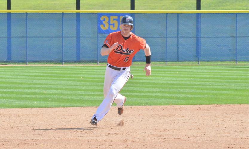 Albers completes transformation from bat boy to ace, Dundas pounds 23 ...