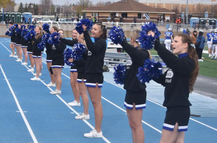 Huskies win in overtime thriller against Raiders to advance to state ...
