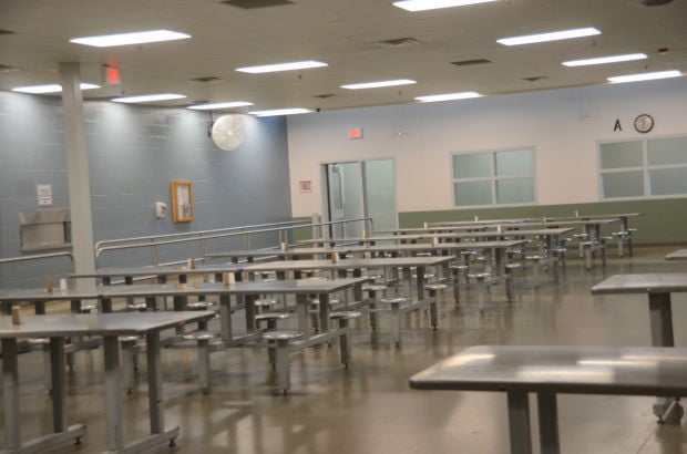 Faribault prison recognizes 25 years in the community | Local ...