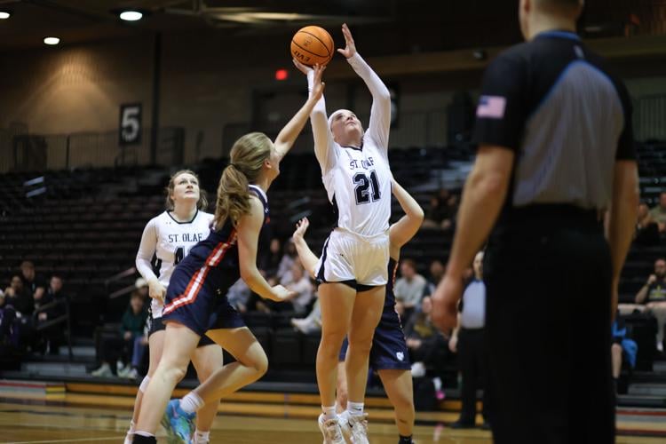 Northfield’s Rachel Kelly has banner season at St. Olaf | Sports ...